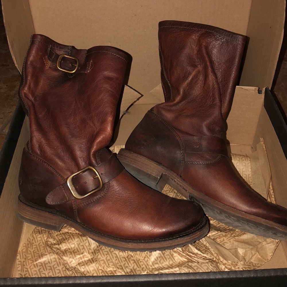Frye Veronica Short Booties - Gem